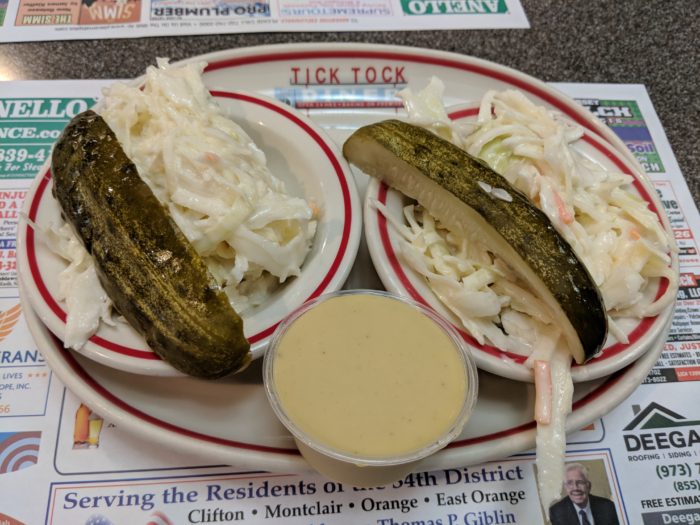 Tick Tock Diner – BURGER DELUXE with Bud and Dan